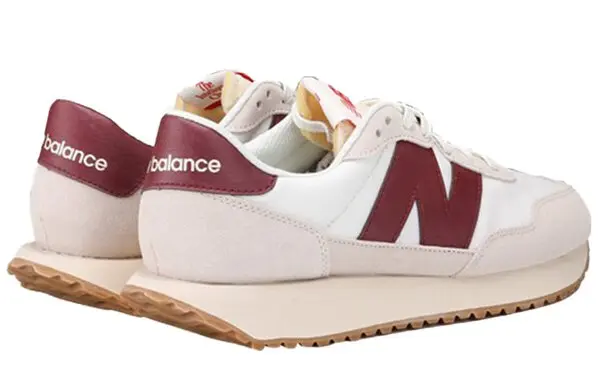 NEW BALANCE 237 "white Burgundy" Low Top Sneakers - Khaki/red