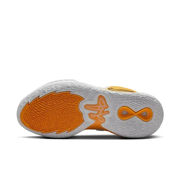 Nike Mid Top Basketball Sneakers - Yellow