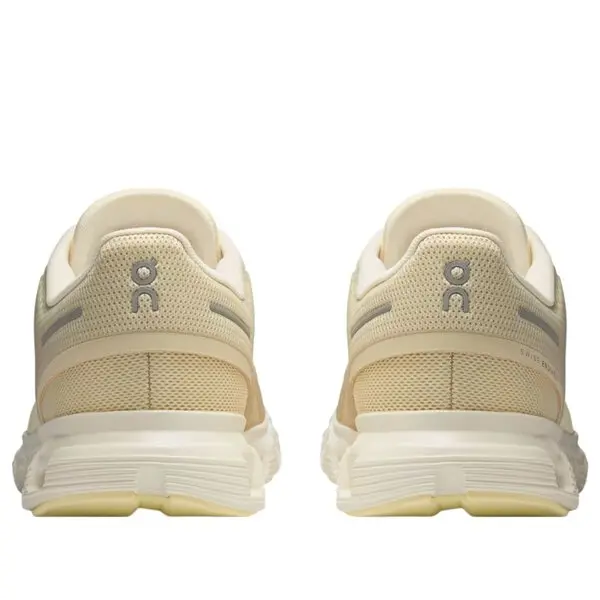 On Cloud Sneakers - Castor/ivory