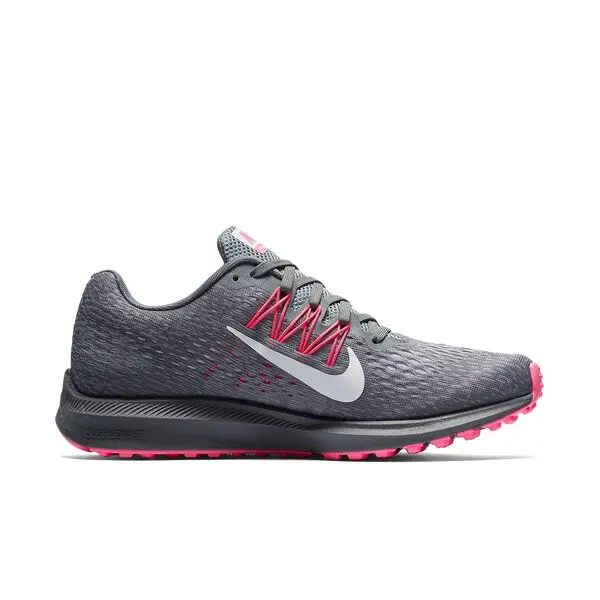 Nike Zoom Winflo 5 Athletic Sneakers