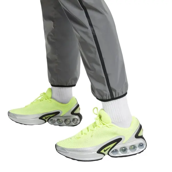 Nike Tech Woven Flash Pants Asia Sizing 'reflect Silver Black