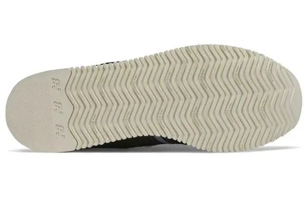 NEW BALANCE Comp 100 Sneaker