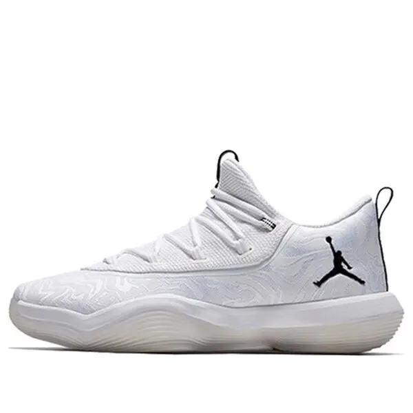 JORDAN Air Superfly 2017 Low Top Sneakers - White/black