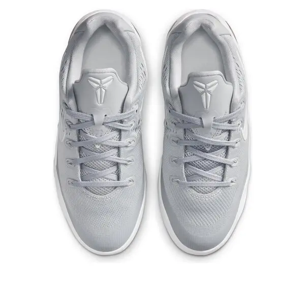Nike Kobe 9 Low Top Sneakers