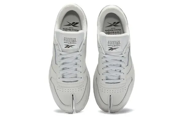 REEBOK Maison Margiela X Classic Leather Tabi Sneakers - Grey