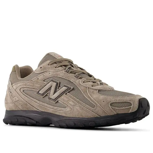 NEW BALANCE 204l Year Of The Horse Sneakers - Tan/black