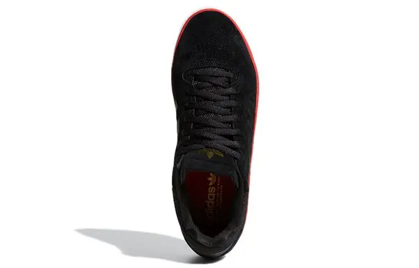 Adidas Tyshawn "black Scarlet - Black/red