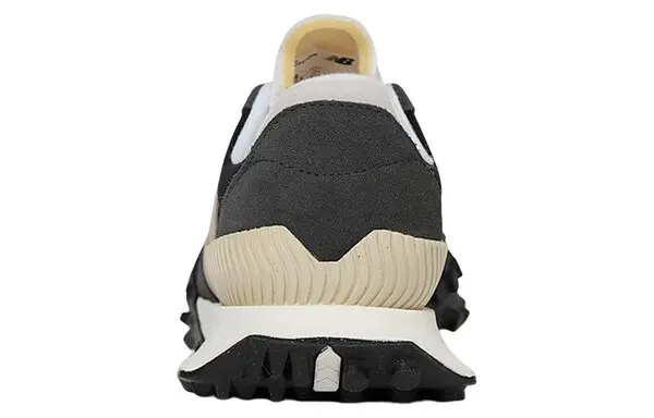 NEW BALANCE Xc-72 Athletic Sneakers - Black/gold