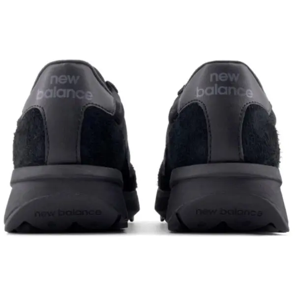 NEW BALANCE 370 Sneakers - Black