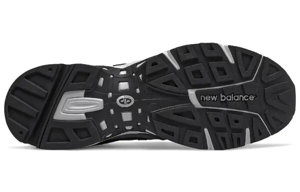 NEW BALANCE 827 Grey - Black