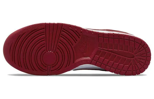 Nike Dunk Low Retro Sneakers - White/red