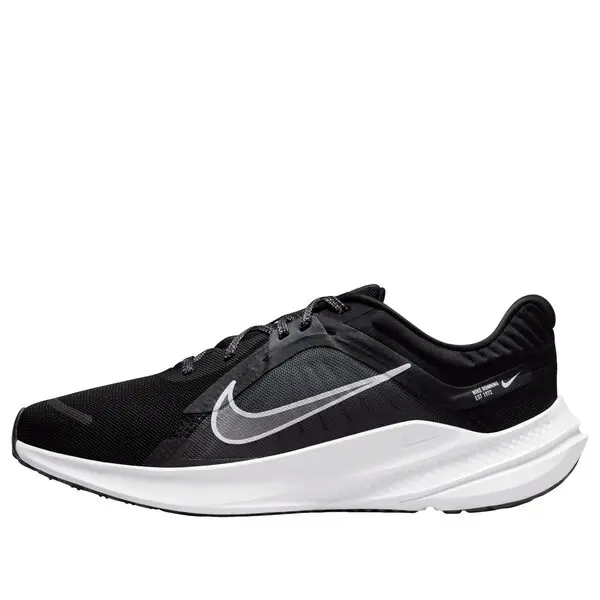 Nike Quest Sneakers - Black/white/grey