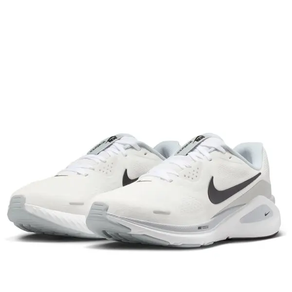 Nike Structure 26 Athletic Sneakers - White