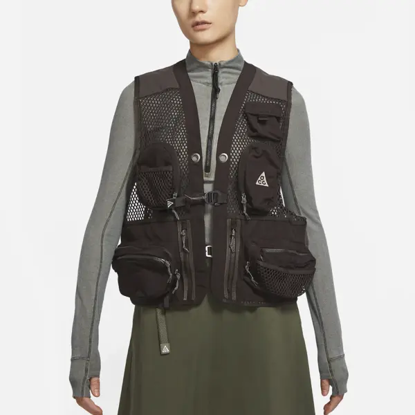Nike Buttles Vest