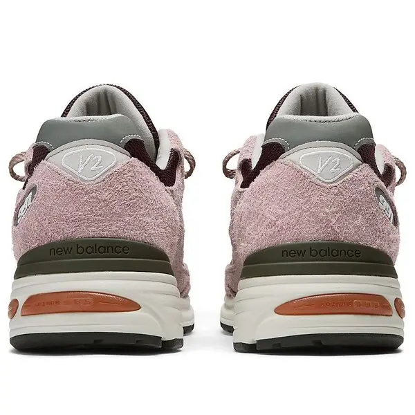 NEW BALANCE 991v2 Made In Uk Sneakers - Pink