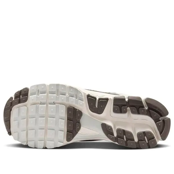 Nike Zoom Vomero Sneakers - Light Bone/ironstone