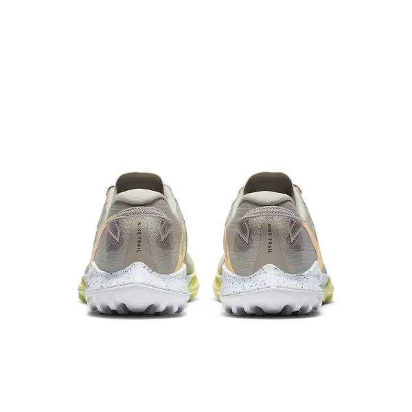 Nike Zoom Terra Kiger 6 Sneakers - Brown/yellow