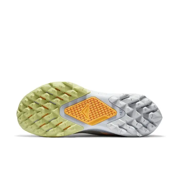 Nike Zoom Terra Kiger 6 Sneakers - Brown/yellow