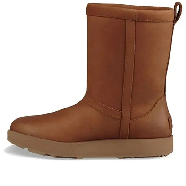 UGG Classic Short Leather Boots - Chestnut
