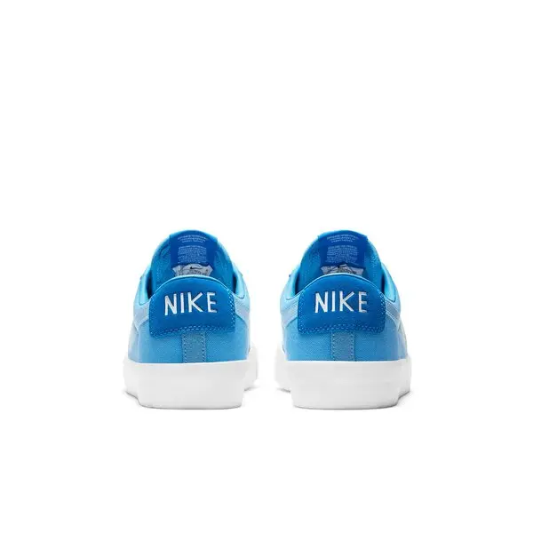 Nike Zoom Blazer Low Pro Gt Sb Sneakers - Blue