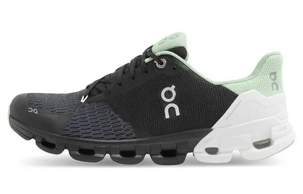 On Cloudflyer - Black/white/green