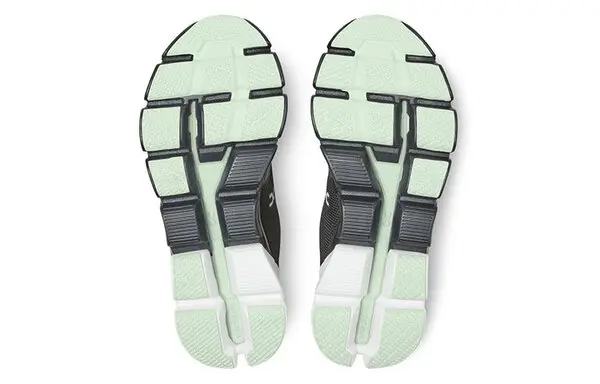 On Cloudflyer - Black/white/green