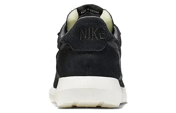 Nike Roshe Ld-1000 Qs Sneakers - Black/anthracite-sail-volt