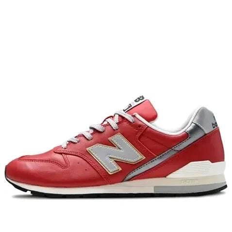 NEW BALANCE 996 Sneakers
