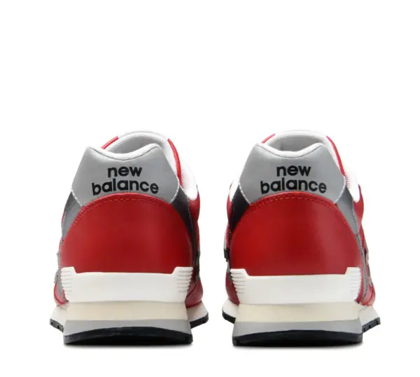 NEW BALANCE 996 Sneakers