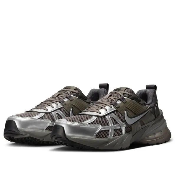 Nike V2k Run Sneakers