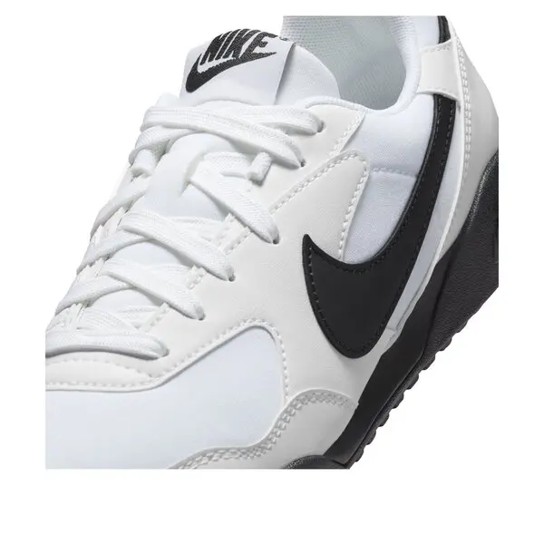 Nike Terra Manta Lace-up Sneakers - White/black