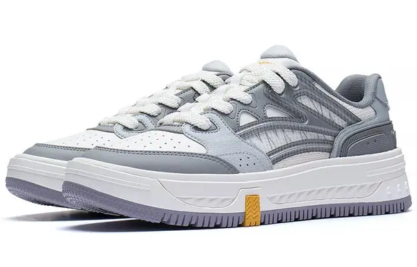 LI-NING Floating Sneakers