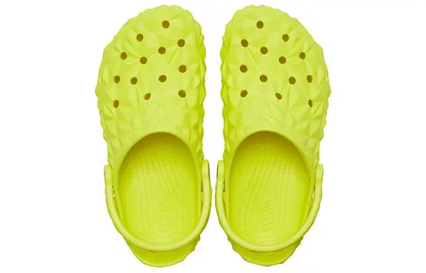 CROCS Classic Geometric Clogs - Green