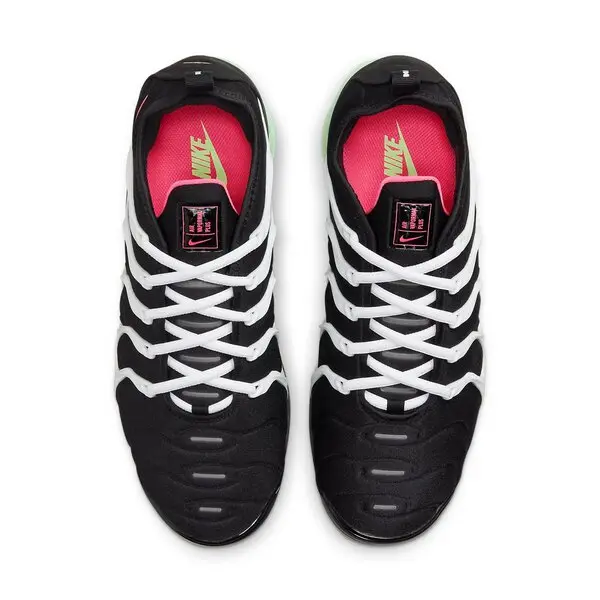 Nike Vapormax Plus Sneakers - Black