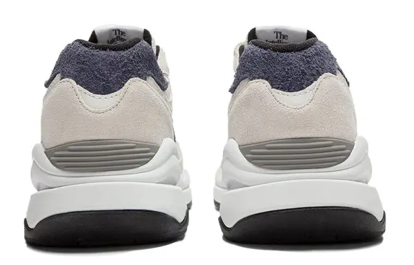 NEW BALANCE 57/40 Sneakers - Cream/blue