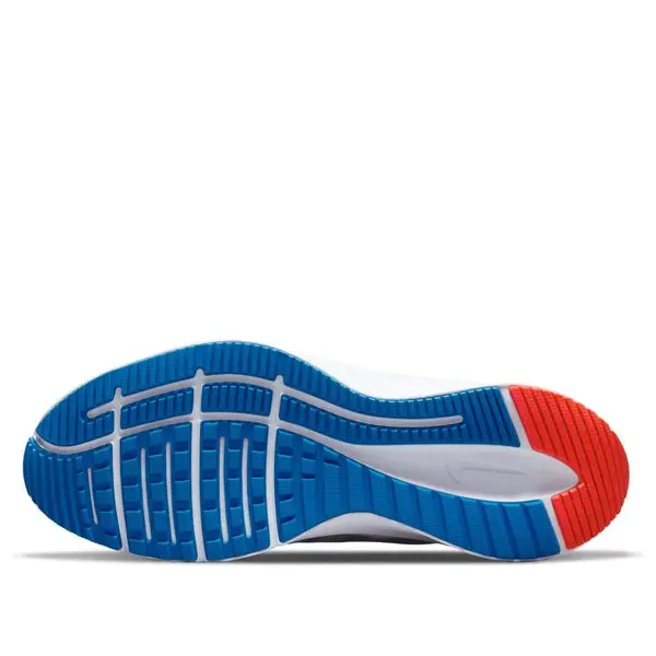 Nike Quest 4 Athletic Sneakers - White/blue