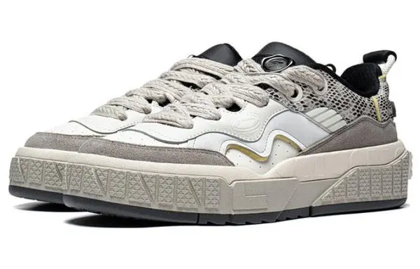 LI-NING 001 Unblock Sneakers