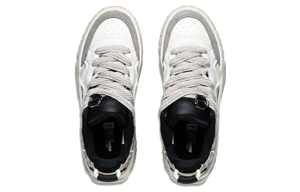 LI-NING 001 Unblock Sneakers
