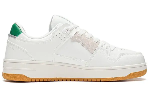 LI-NING Classic Skateboarding Sneakers