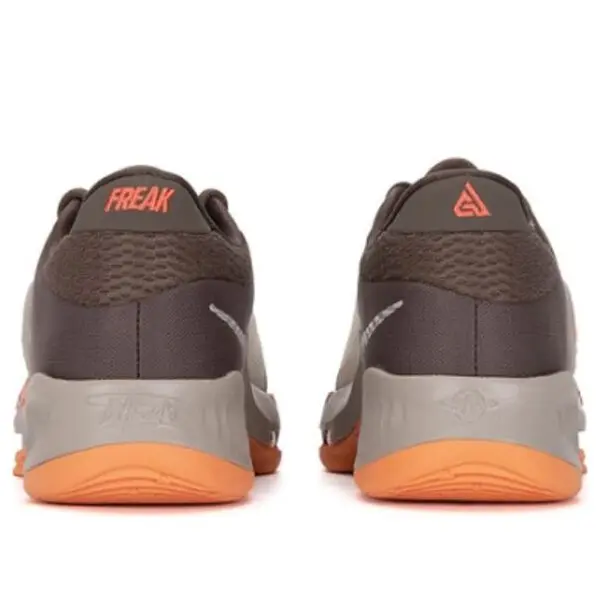 Nike Zoom Freak 4 Ep 'letter Bro' Sneakers - Ironstone/orange Trance