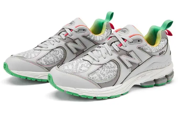 NEW BALANCE X Ganni 2002r "raincloud - Grey