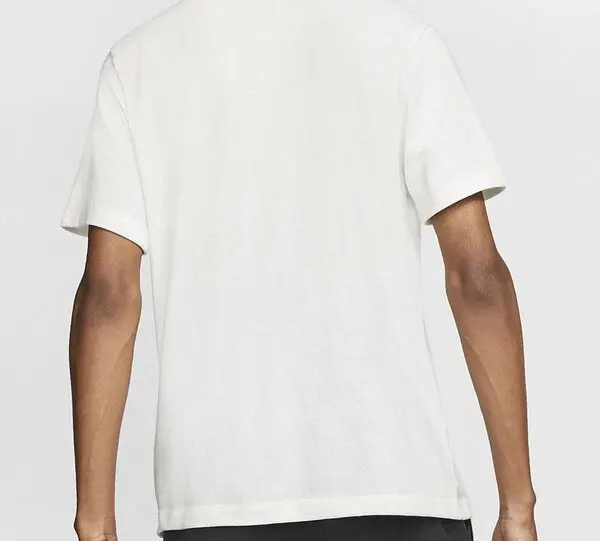 Nike Large Short Sleeve T-shirt - White