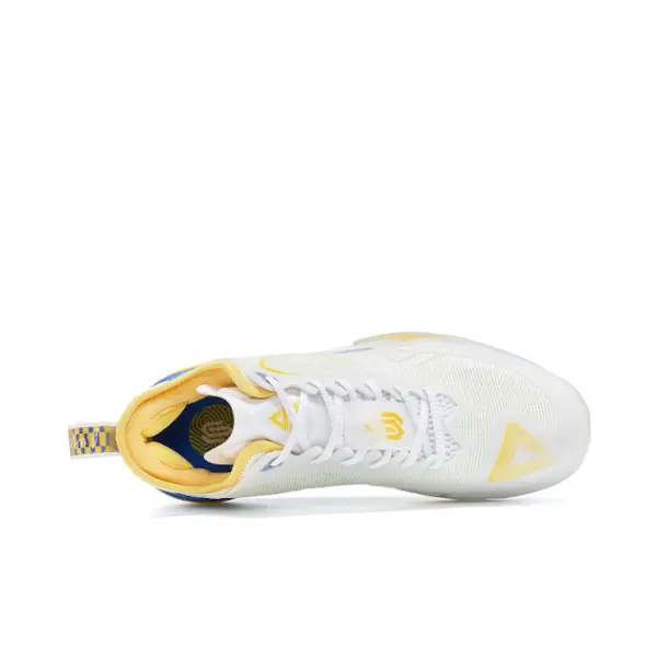 PEAK Sneakers