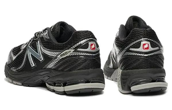 NEW BALANCE 860 V2 Athletic Sneakers - Black/silver