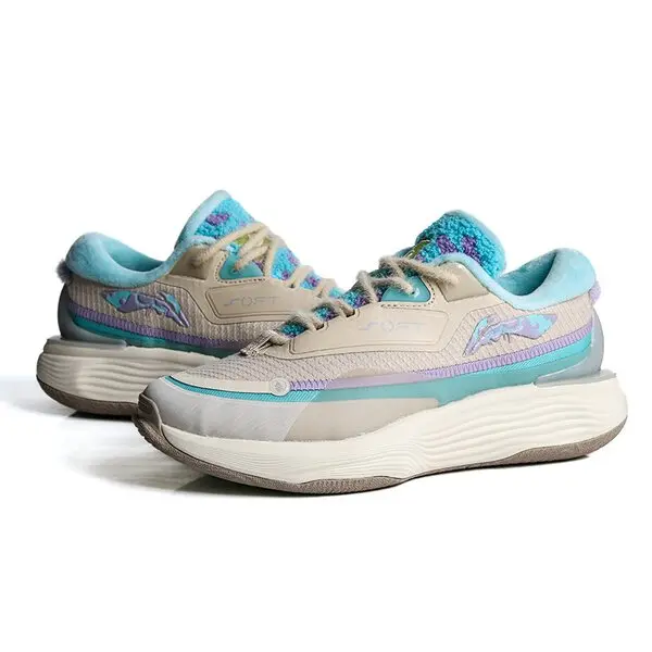 LI-NING Soft Warm Sneakers