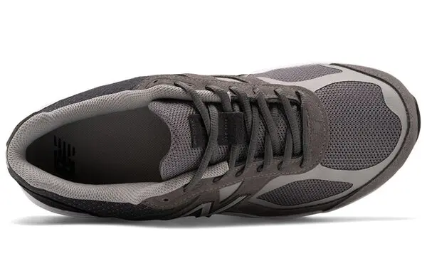 NEW BALANCE 1540v3 Athletic Sneakers - Brown