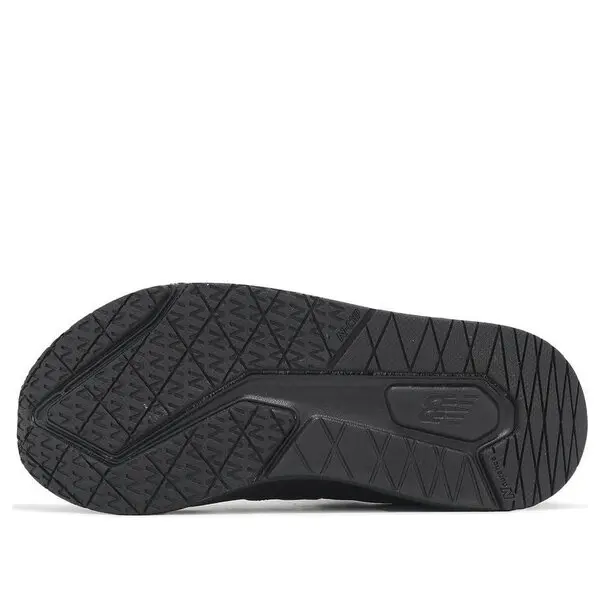 NEW BALANCE Dynasoft 900 V2 - Black