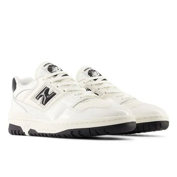 NEW BALANCE 550 Sneakers - White/black