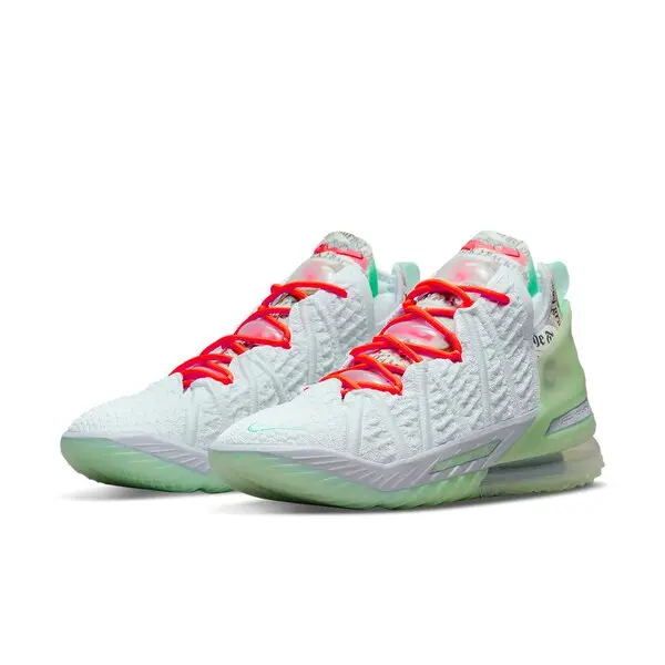 Nike Diana Taurasi X Lebron 18 "goat Vision" Sneakers - Light Green