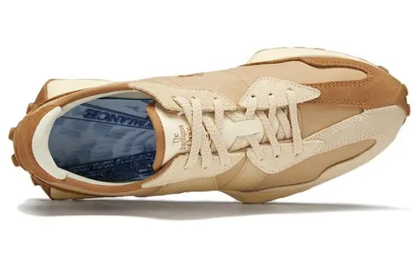 NEW BALANCE 327 Beige Gum Sneakers - Beige/tan
